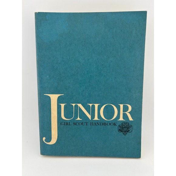Girl Scouts | Accents | 963 Junior Girl Scout Handbook Vintage First ...
